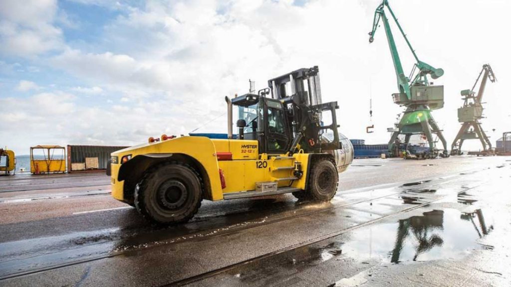 Hyster Telematics Keeps Lift Truck Drivers On Track For Heavy Metal ...