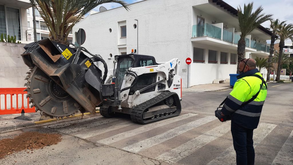Bobcat Remote Control - Plant & Equipment News