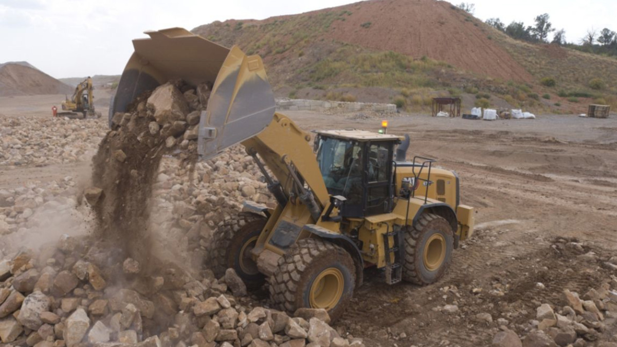 The Updated Next Gen Cat 966 And 972 Wheel Loaders - Plant & Equipment News