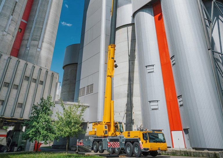 Liebherr Unveils Mobile Crane With 90 Metre Telescopic Boom
