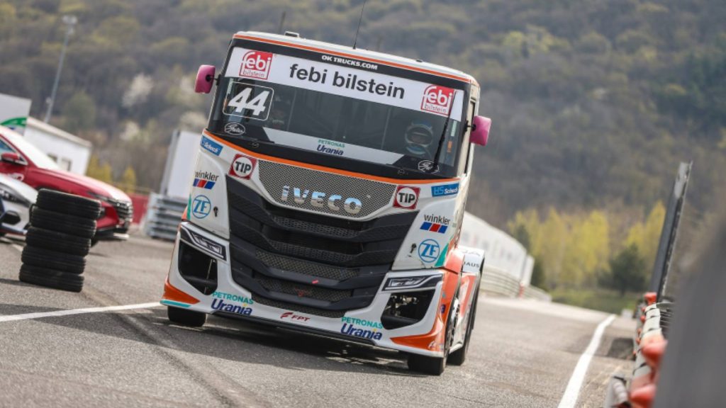 IVECO Contributes To A Sustainable European Truck Racing Championship ...