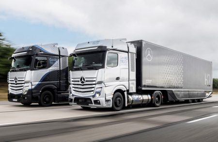 Mercedes-Benz Trucks Provides Outlook On Hydrogen-Based GenH2 Truck ...