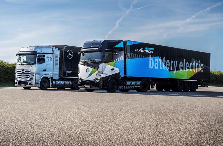 Daimler Truck Unveils Battery-Electric eActros LongHaul Truck And ...