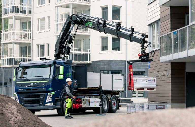 Hiab Launches HIAB ePTO 44 - Plant & Equipment News