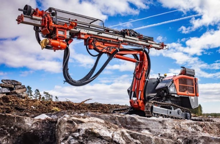 New Dino DC420Ri Boosts All-Terrain Productivity For Surface Drilling ...
