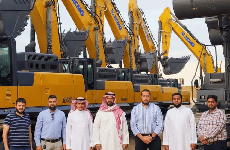 Kanoo Machinery Delivers 10 XCMG Excavators In Saudi Arabia - Plant & Equipment News